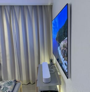 ウォールフィットテレビ LW1 レビュー｜壁掛けテレビの新たな選択肢！パナソニックビエラの4K有機EL画質とデザイン性を徹底検証 | 一般社団法人 LIVING TECH 協会 | 人々の ...